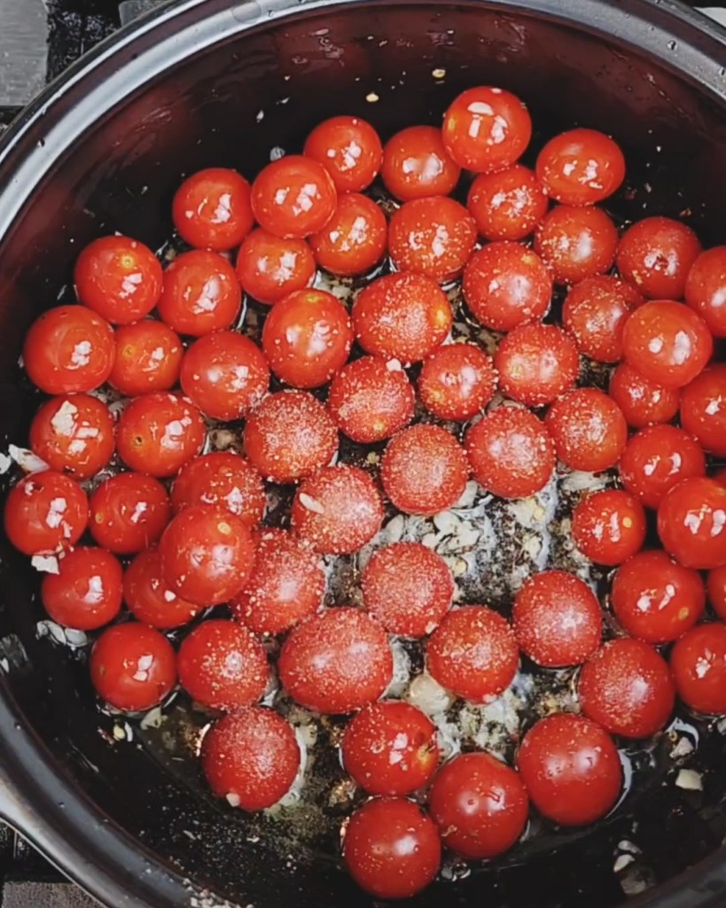 Burst Tomato and Burrata Pasta – How Sweet Eats (Video) – Imapampchef