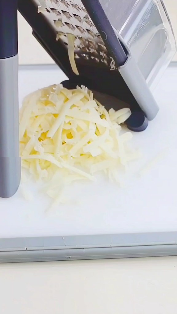 Baked Mac and Cheese – Mom on Timeout (Video) – Imapampchef